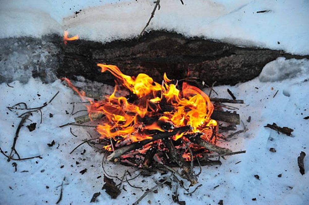 Wolf Survival Blog | Igniting Fires in Snowy Areas